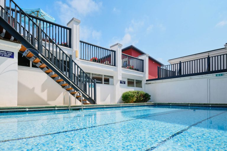 Home - Kilbirnie Hotel